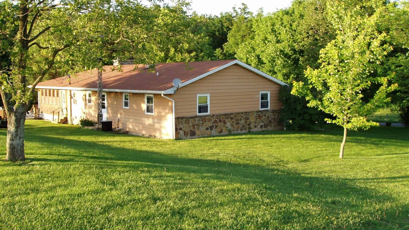 30 Modern Single-floor house design: Simple & Low cost